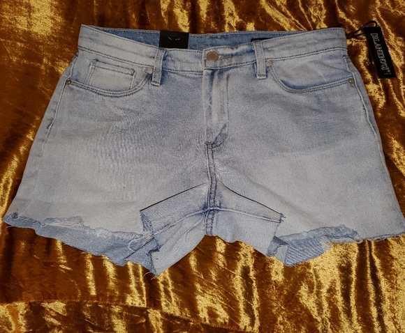 Blank NYC | Shorts | Blank Nyc Essex Light Wash Distressed Shorts ...